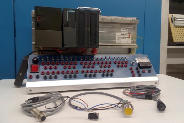 Autómatas programables: ¿Qué son y cómo funcionan? - Decennial